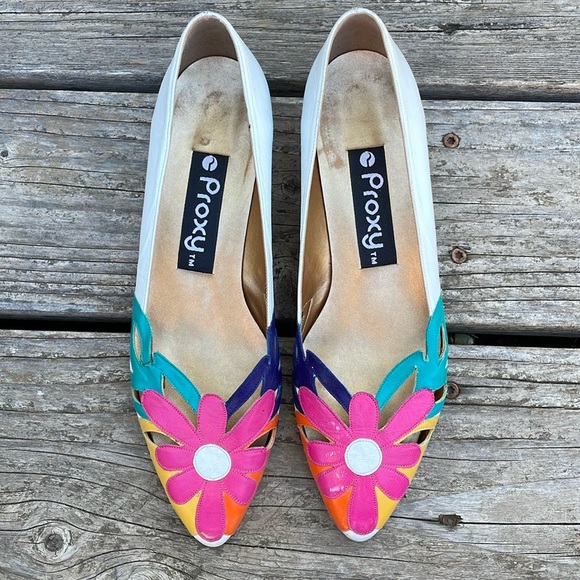 Proxy | Shoes | Vintage Proxy Flower Leather Kitten Heel Floral 8s ...